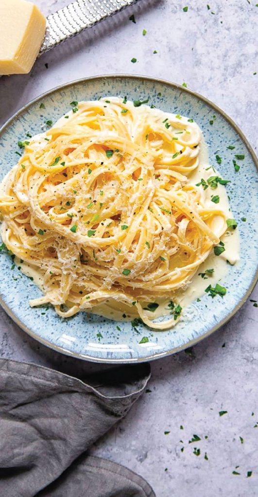 Creamy Spaghetti - Bake With Yen