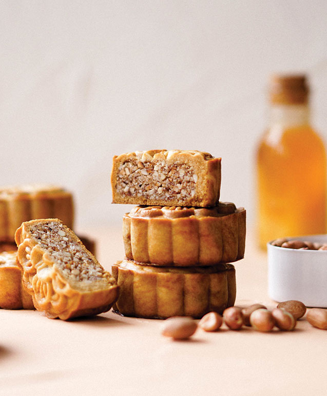 Mixed Nuts Mooncake Bake With Yen