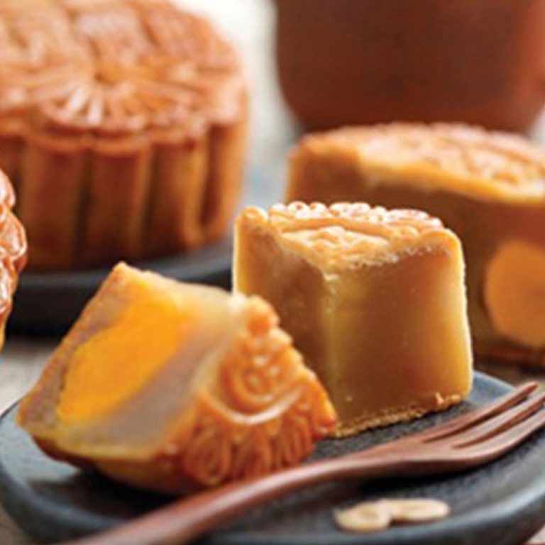 Traditional Mooncake - Bake With Yen