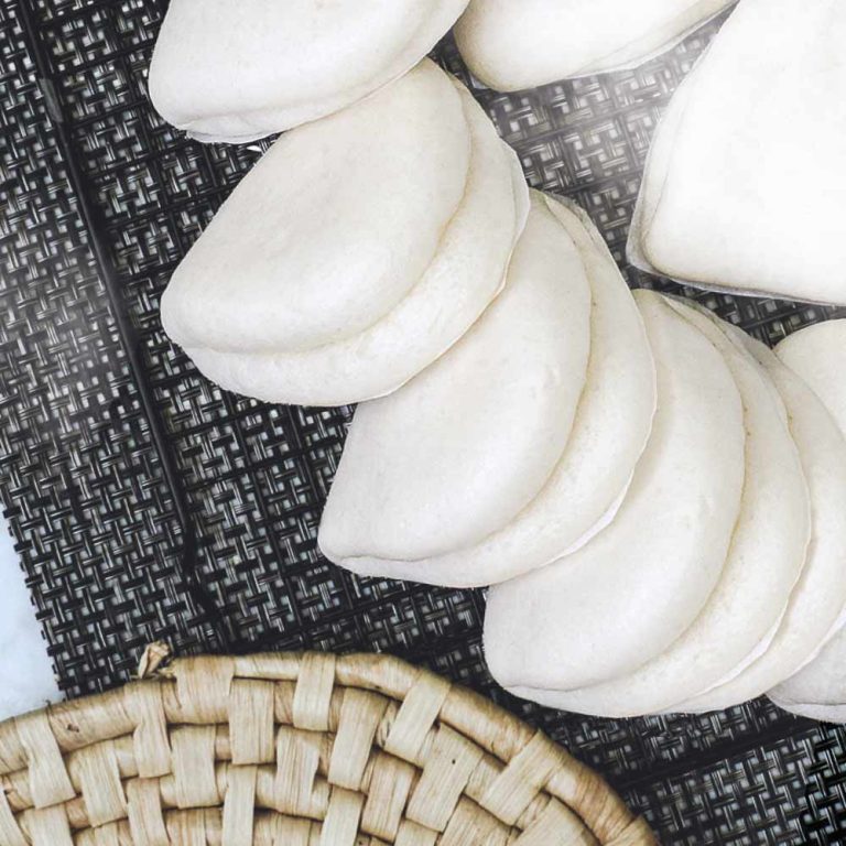 Fold-Over Steamed Pau - Bake With Yen