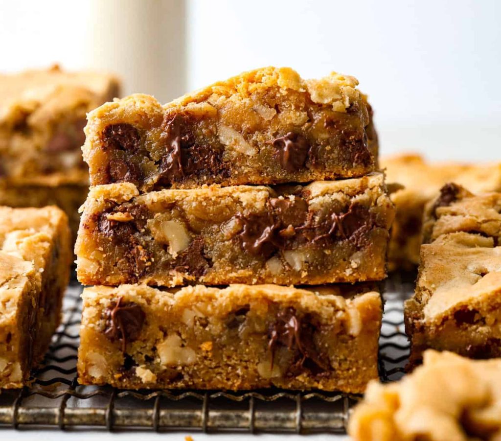 Ai Yee Ping with Longan - Bake With Yen
